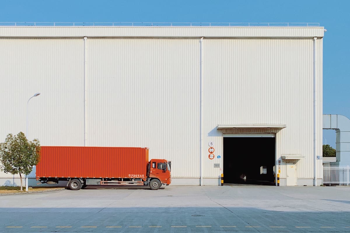 Container Haulage | Get Your Shipping Container From Port To Warehouse